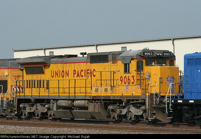 UP 9063